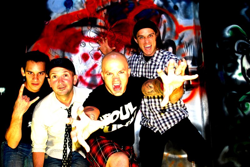 Pistol Town | ReverbNation