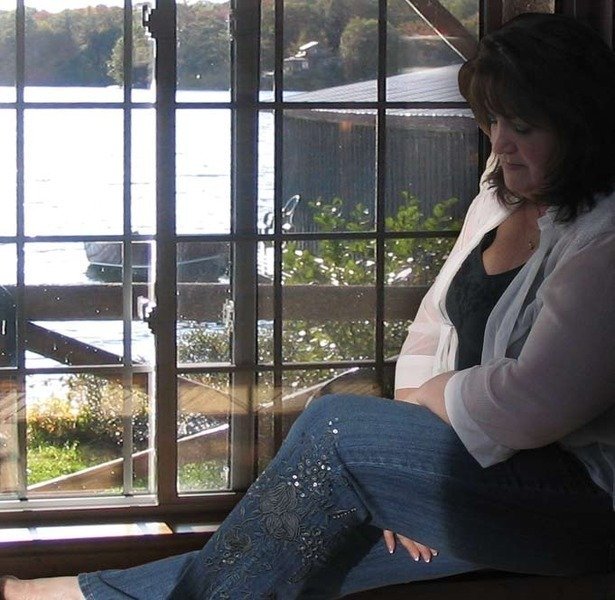 Valerie Raymond | ReverbNation