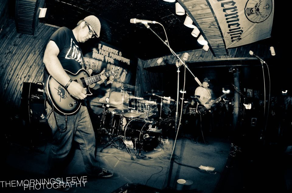 Dwarf Among Midgets Press Items | ReverbNation