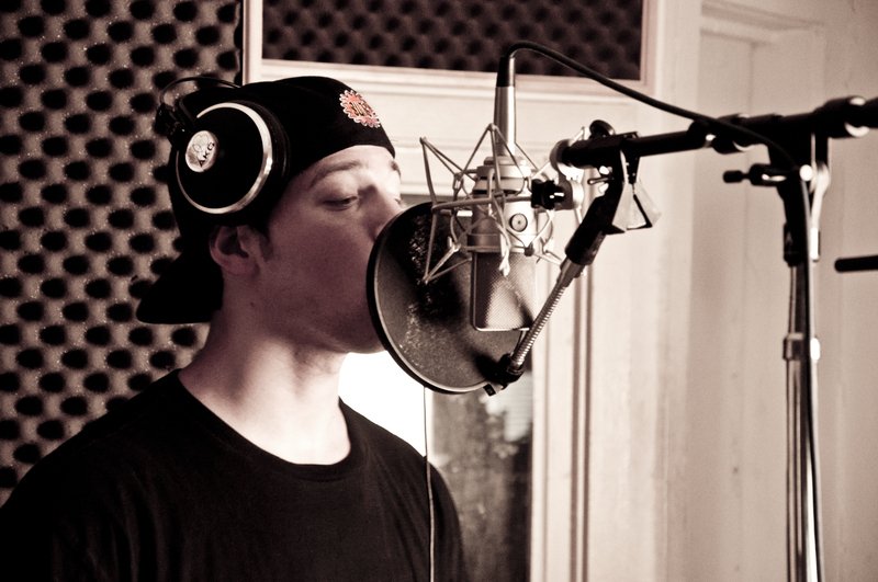 Airplane Erik | ReverbNation