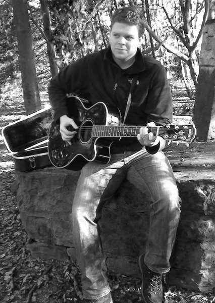 Find my feet by Robert Fenning | ReverbNation