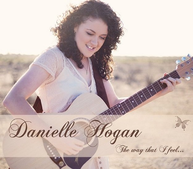 Danielle Hogan | ReverbNation