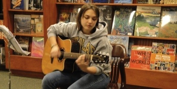 Diana Fuller | ReverbNation