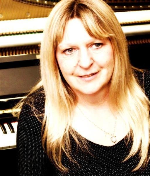 Jennifer Bell | ReverbNation