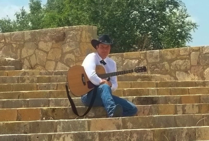 Michael Ray Robinson | ReverbNation