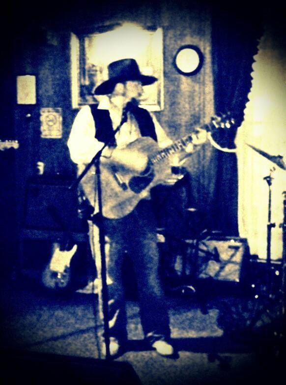 Mike Combs | ReverbNation