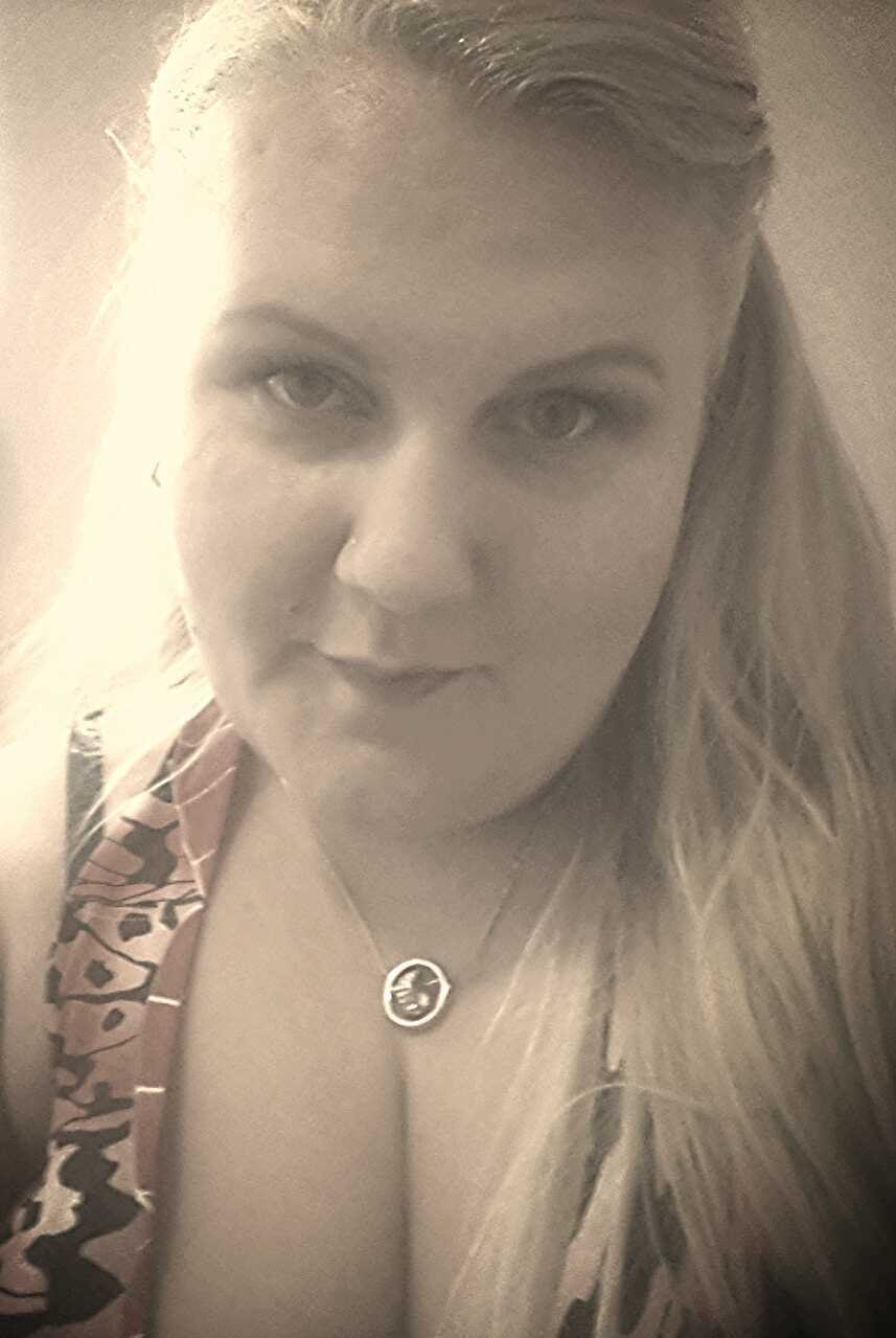 isla roberts | ReverbNation