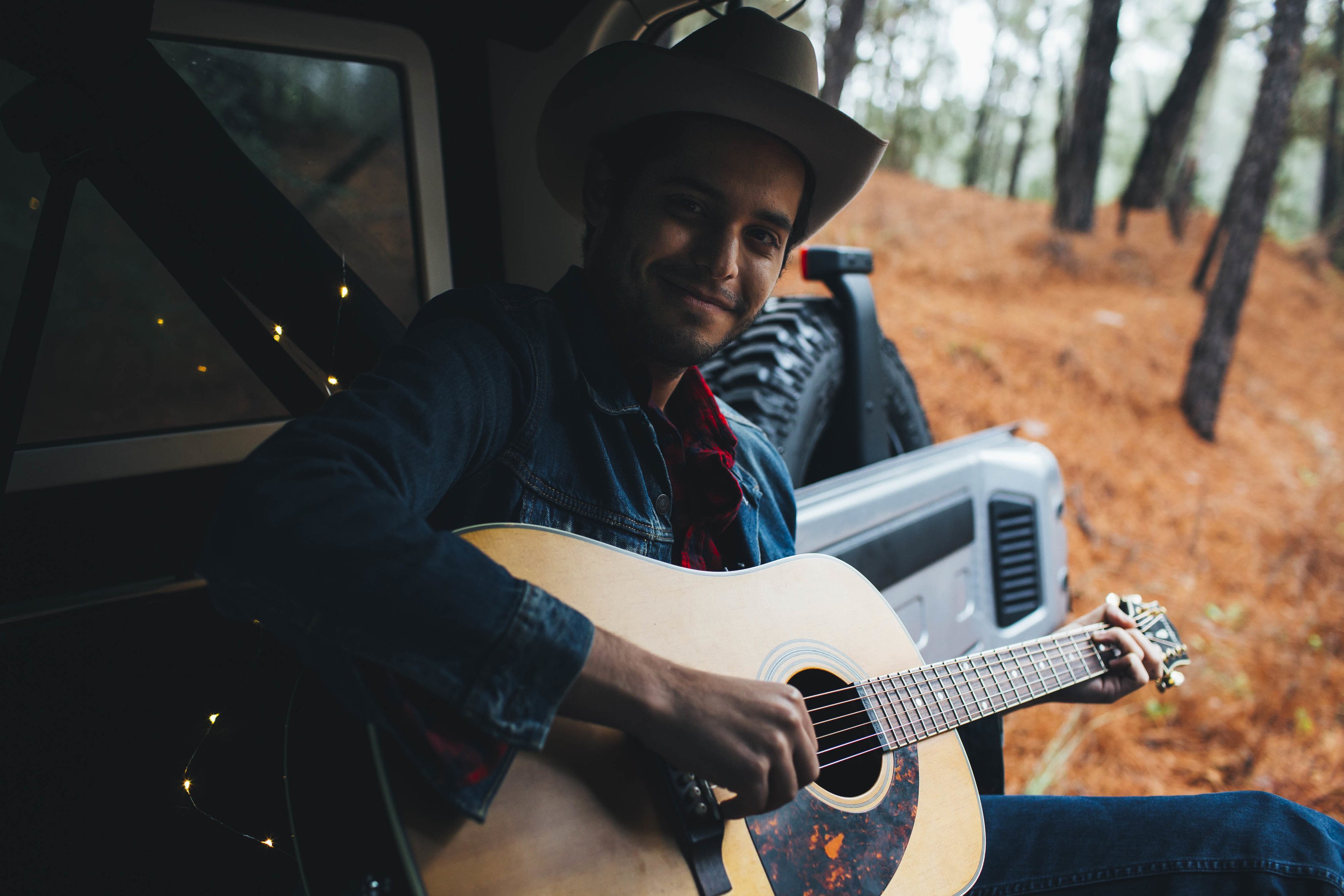 Eddie Saenz | ReverbNation