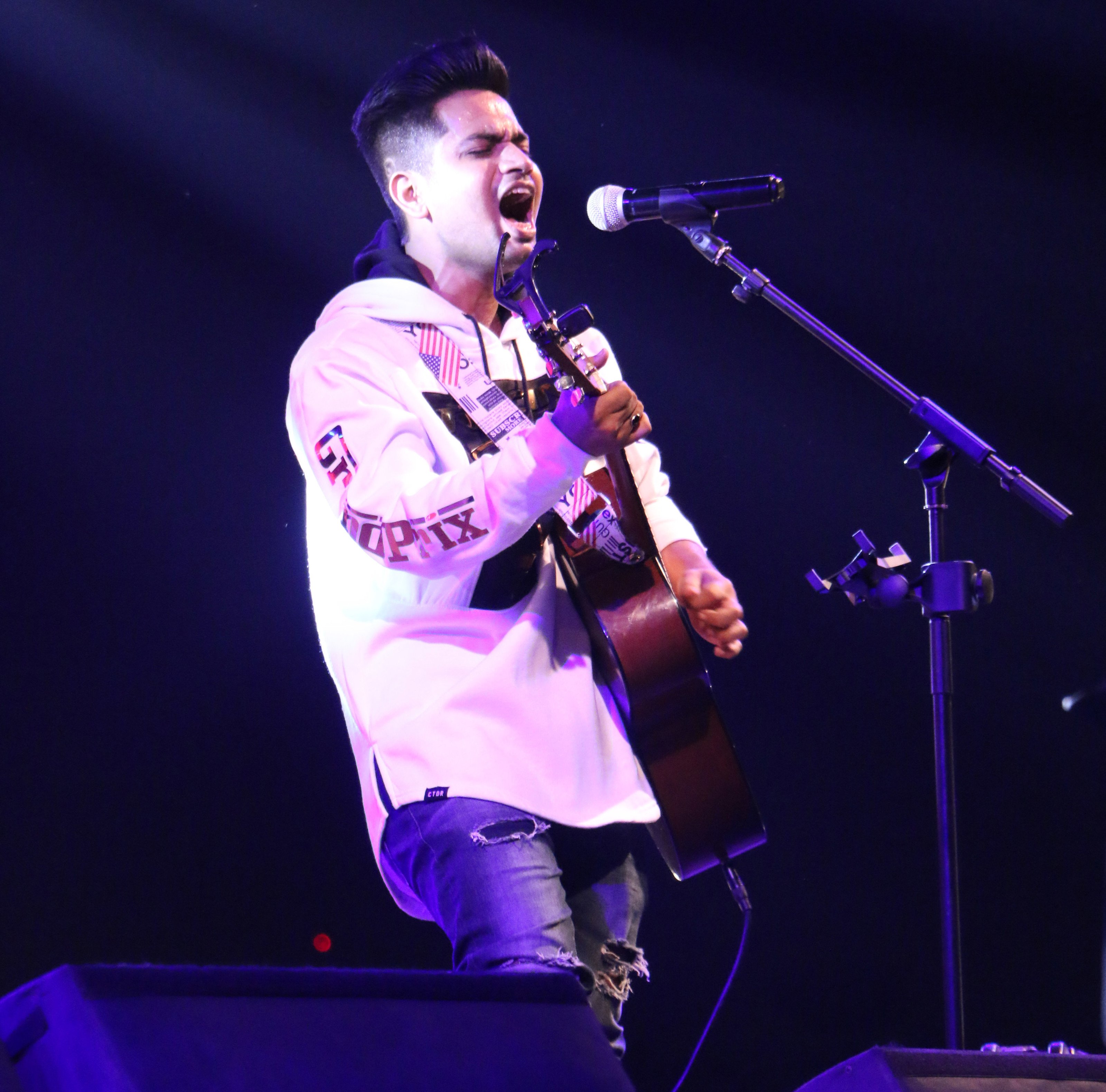 Ayaz Sheikh | ReverbNation