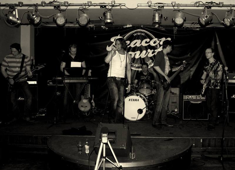 Freedom Cage | ReverbNation