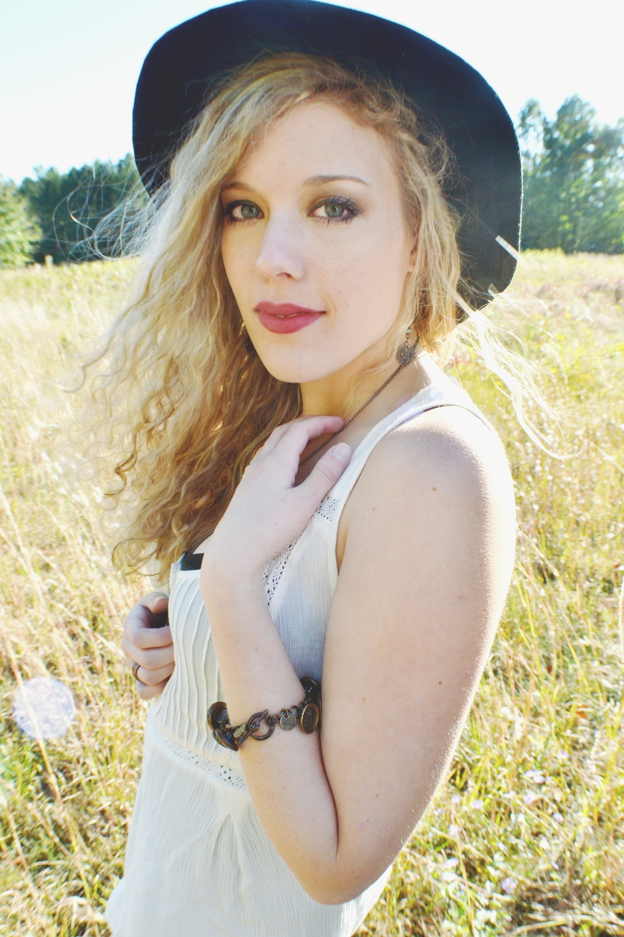 Jennifer Renee | ReverbNation