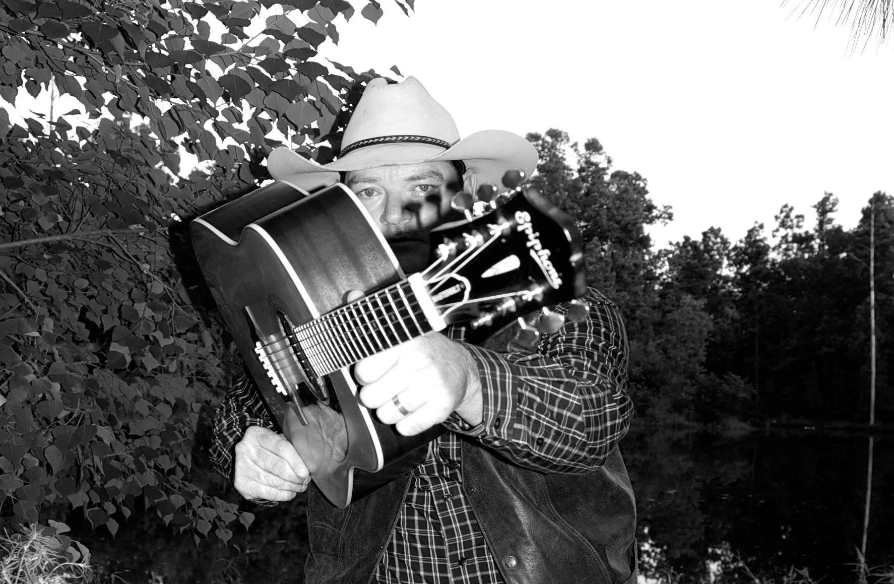 Kevin Lynn Woodall - CrossW Ministries | ReverbNation