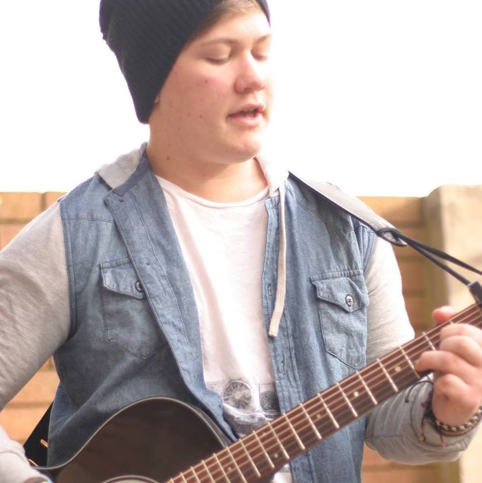 Stephen Holmes | ReverbNation