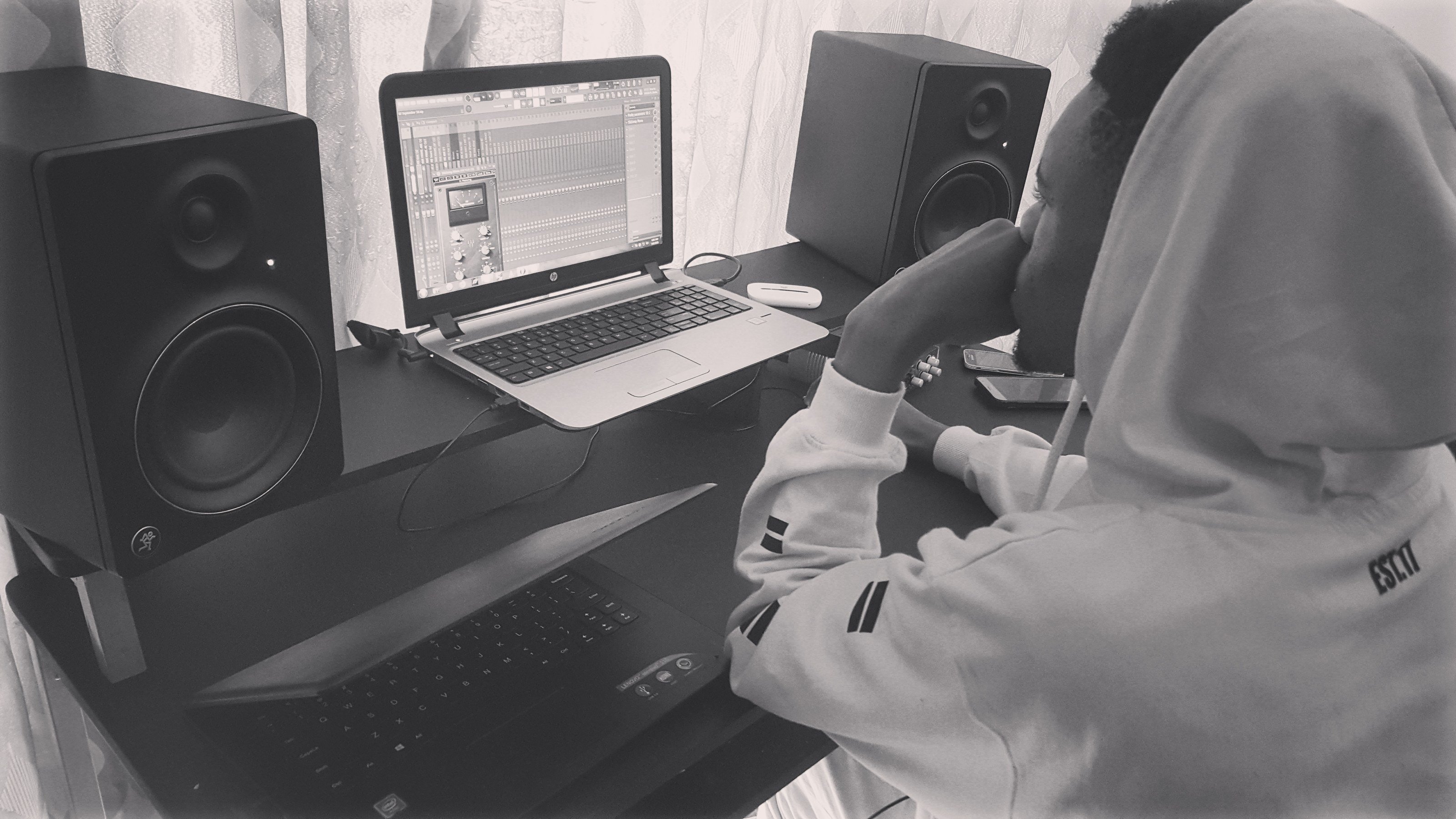 X-wise | ReverbNation