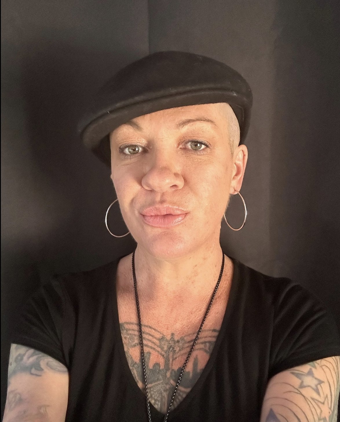 Roxy Cox | ReverbNation