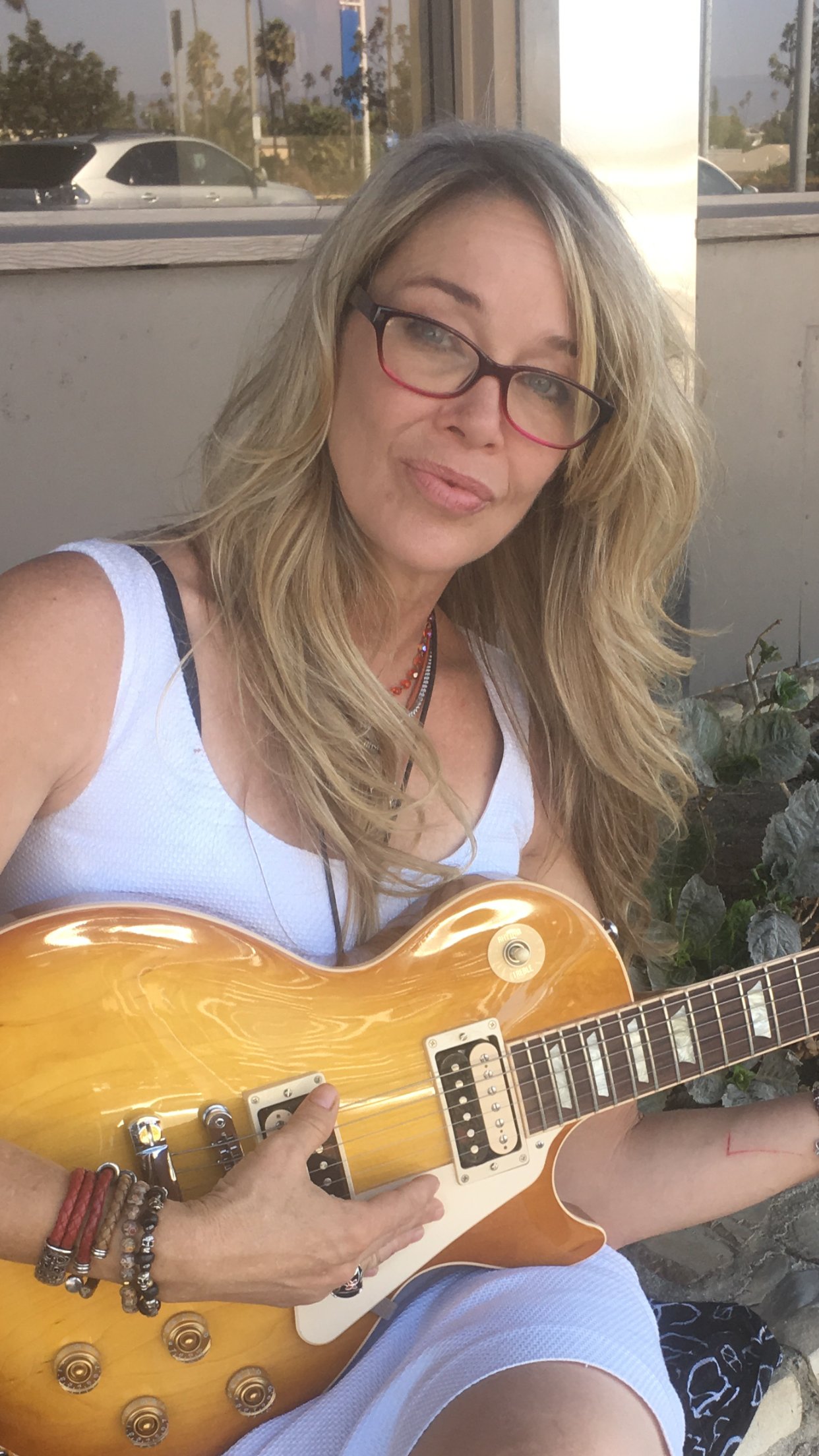 Stacey Garretson | ReverbNation
