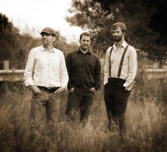 Crowdis Bridge | ReverbNation