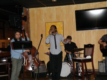 Bryan Edmonds Music Photos | ReverbNation