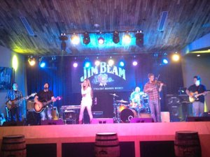 Chelsea Cavanaugh | ReverbNation