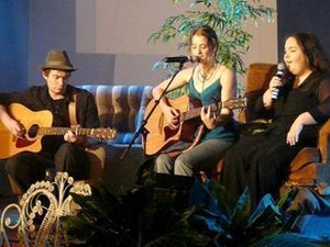 Zoe Elliot | ReverbNation