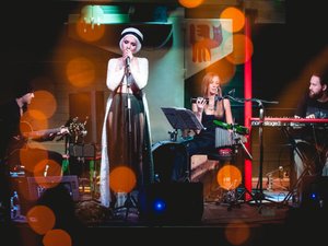 Singer XENA (Певица Ксена) | ReverbNation