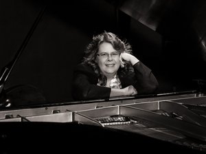 Arlene McDaniel | ReverbNation